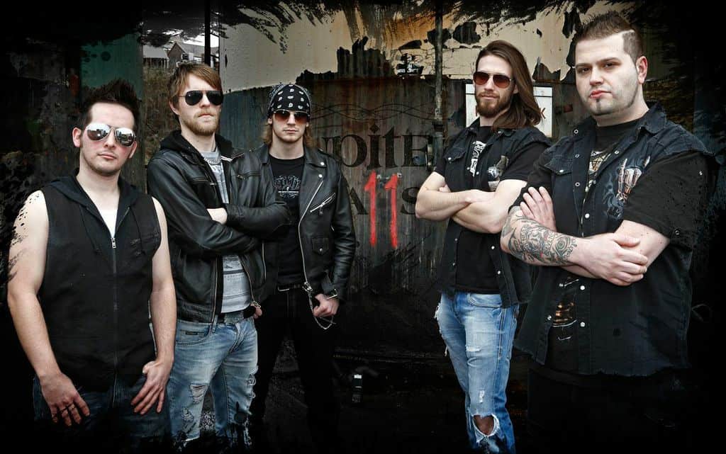 3. – Rock At Night